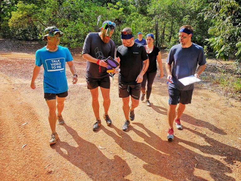 12 Amazing Outdoor Teamwork Activities to Boost Team Morale - Making Teams