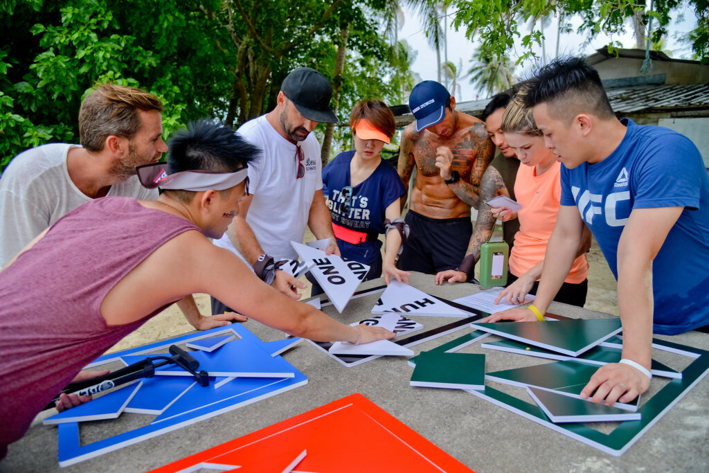 12 Amazing Outdoor Teamwork Activities to Boost Team Morale - Making Teams